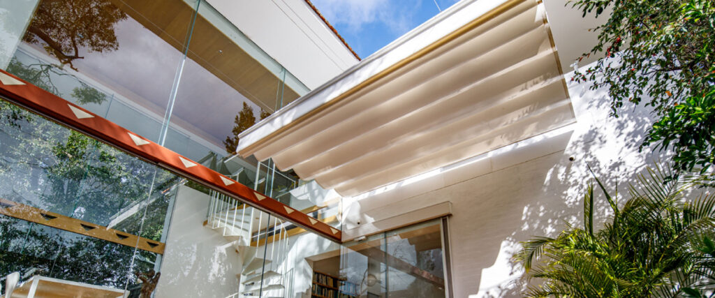 Shaderunner Retractable Shade Brisbane & Gold Coast Dove Industry